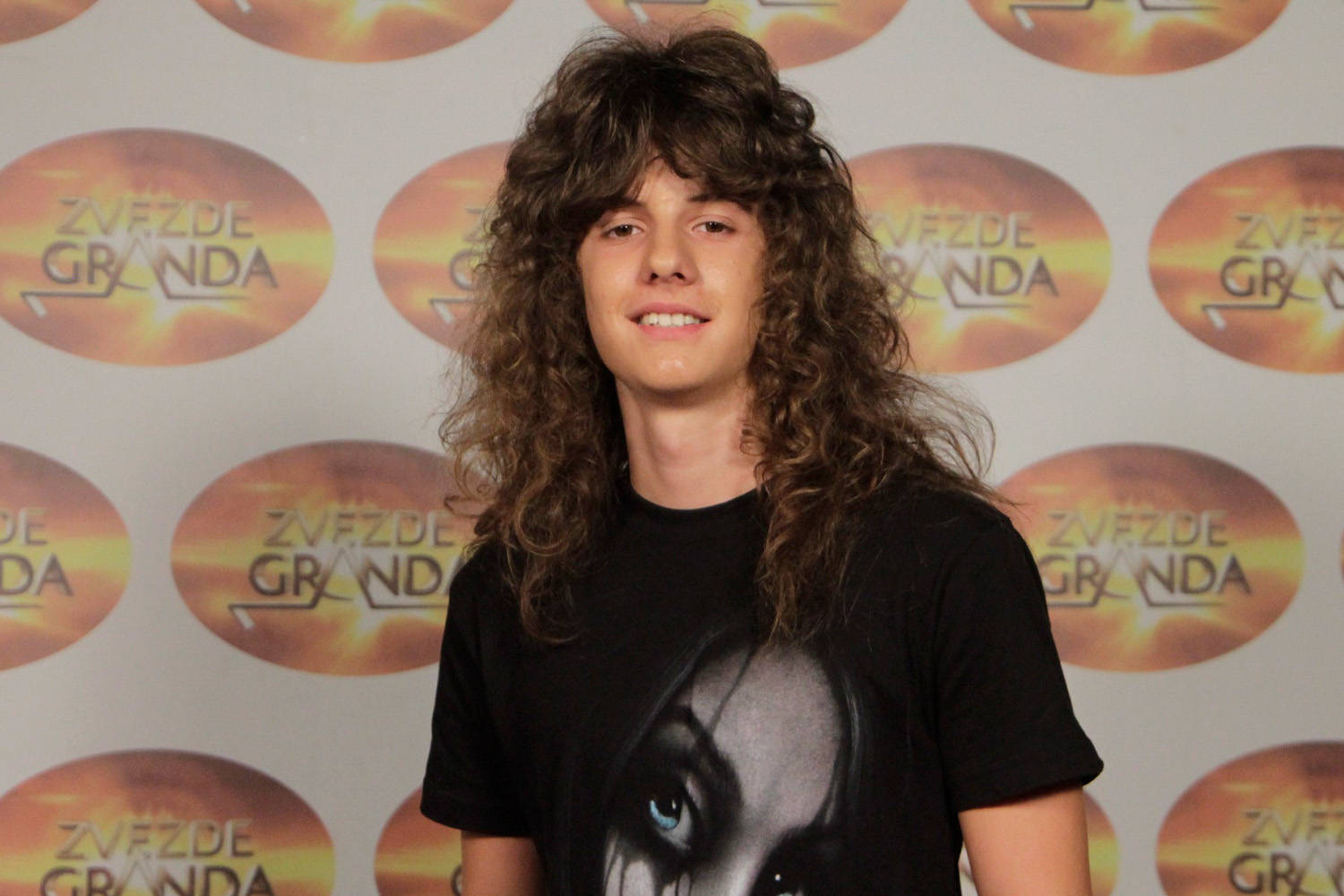 Adi Begić - Grand Online