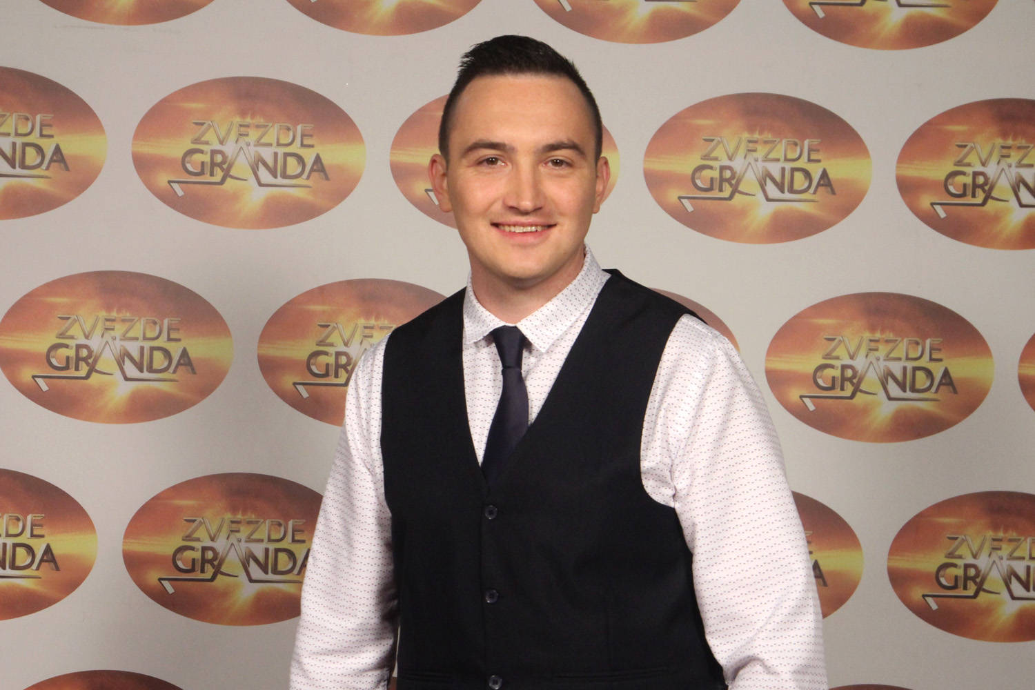 Novica Bulatović - Grand Online