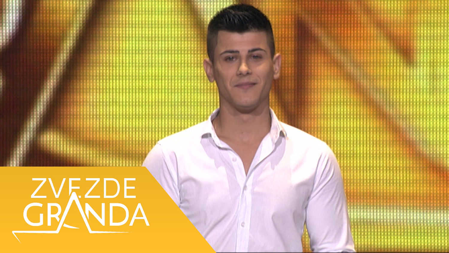 „Selfi“ za uspomenu na fantastičan nastup Armina Dedića (VIDEO) - Grand ...