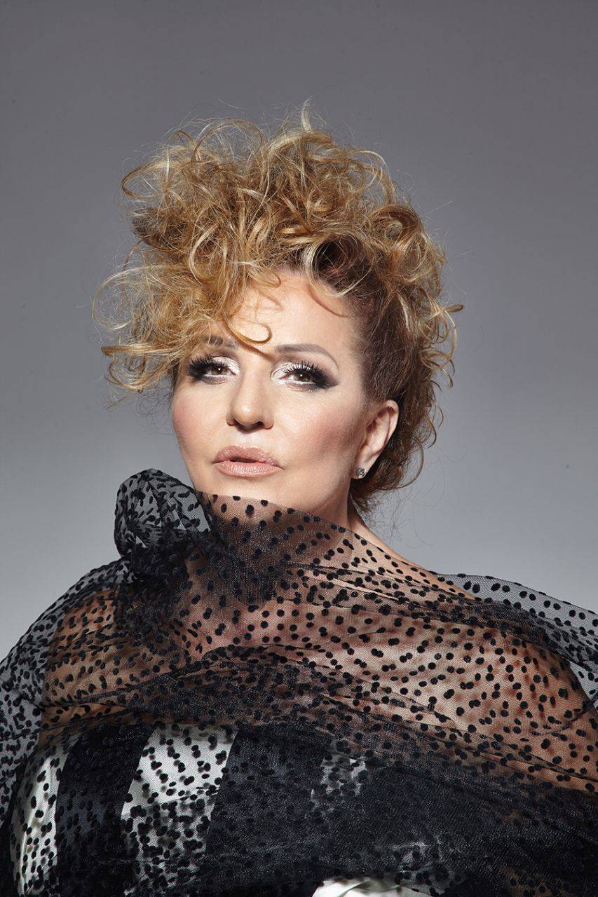 ANA BEKUTA otkrila ko su gosti na koncertu u Sava centru! - Grand Online