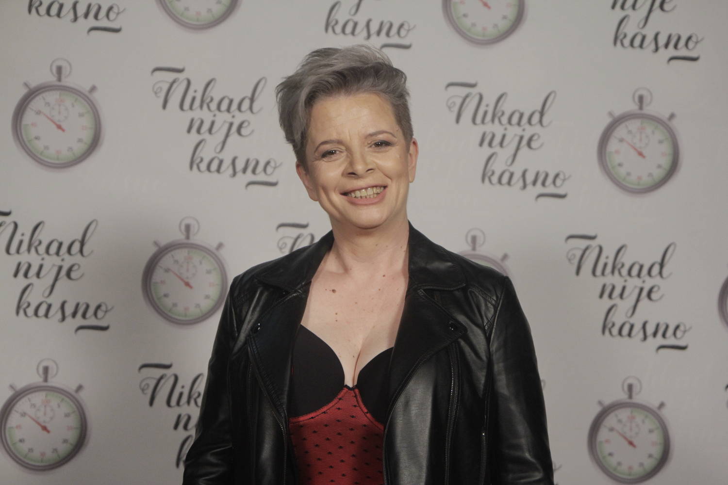 Aida Tuzlančić - Grand Online