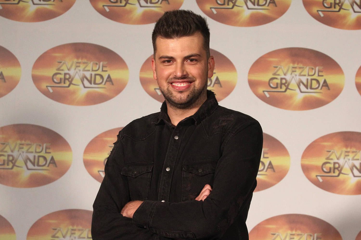 Edis Hadžić - Grand Online