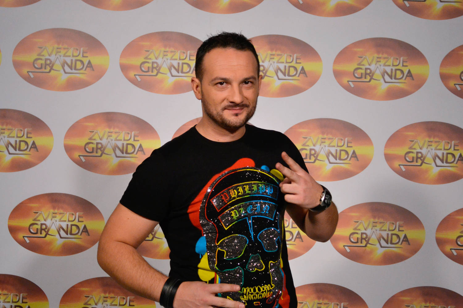 Emelin Fetić - Grand Online