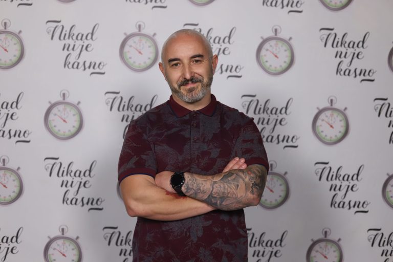 "DOBIJAO SAM NEPRISTOJNE PONUDE": Veteran priznao kako devojke reaguju ...