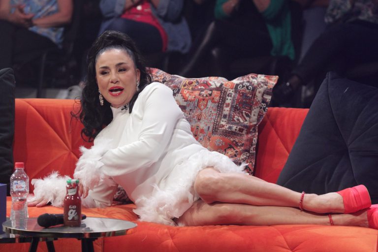 Muškarci je varali, sin živeo sa svetskom zvezdom, a Isusa Hrista dovela u kuću: Alka Vuica ...