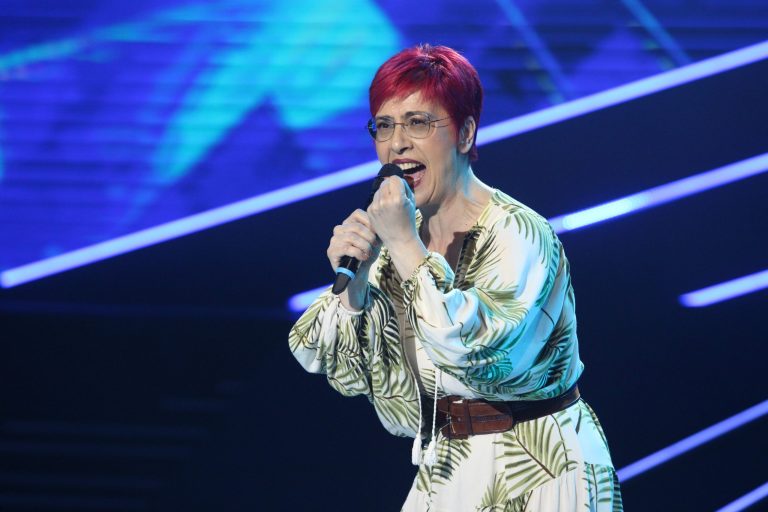 Njenoj sreći nema kraja: Saška Rakonjac upoznala muzičkog idola (FOTO ...