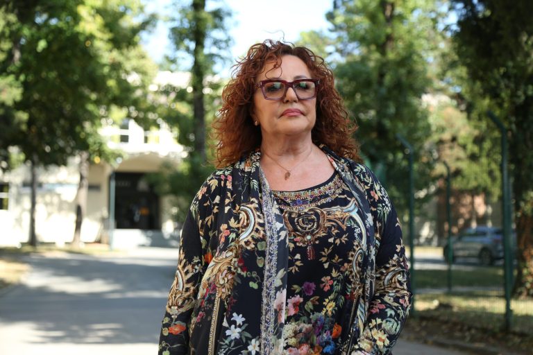 Jednom dama, uvek dama: Ana Bekuta ponovo izdominirala stajlingom na ...