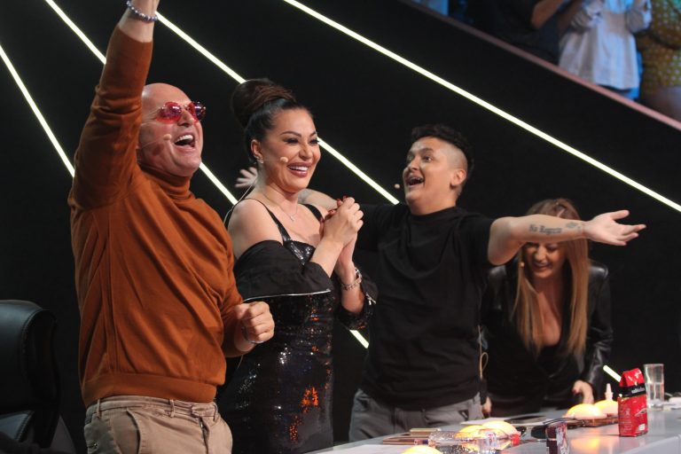 Zvezde Granda slavlje: Žiri napravio lom u studiju