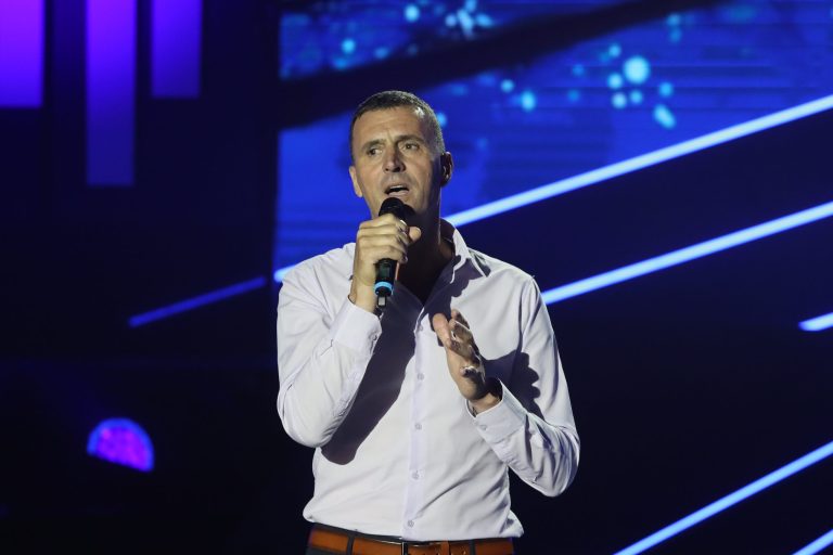 Miloš Radić biogafija - Životna priča finaliste