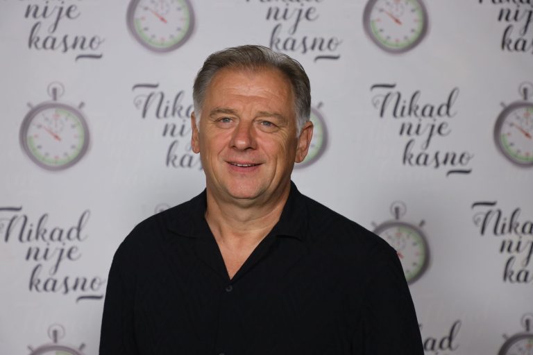 Amir Hadžić - Grand Online