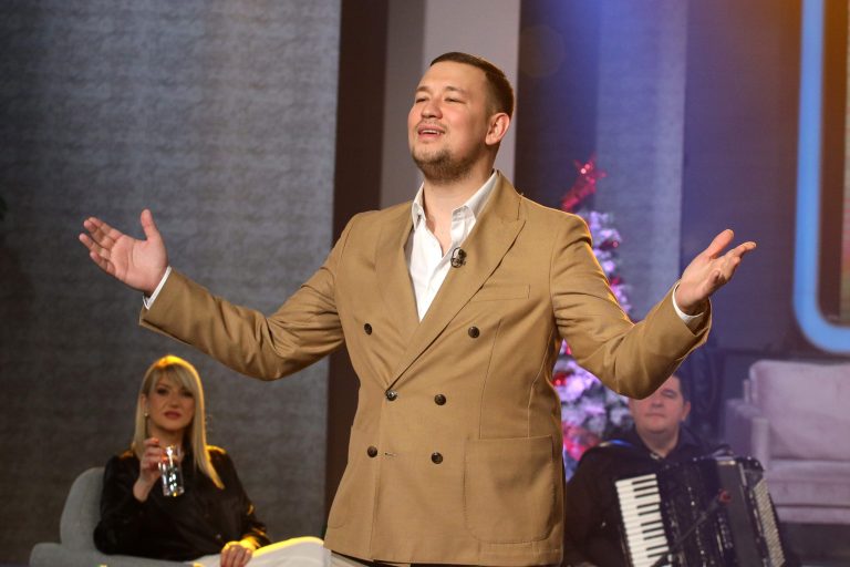 Uroš Živković otkrio da li snima duet sa Prijom