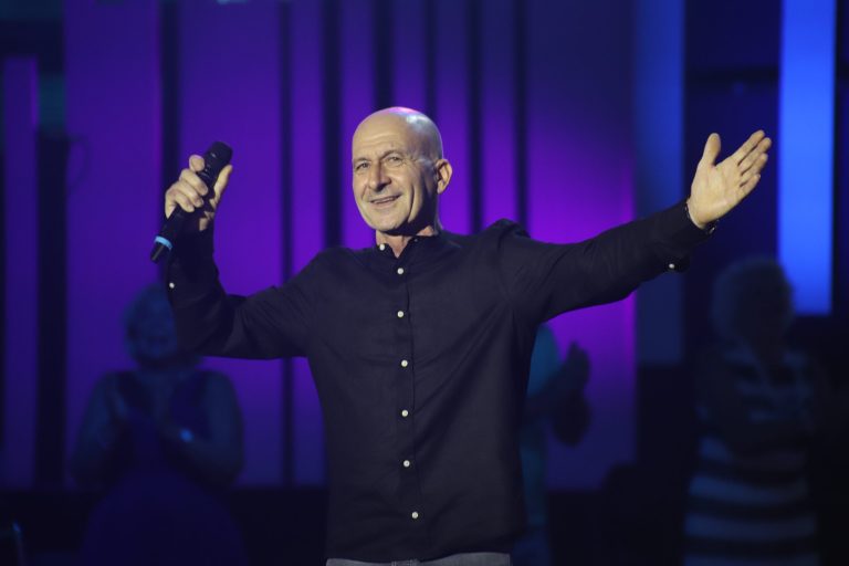 "Živeo sam sa roditeljima koji nisu bili bogati": Vozač autobusa Dževad ...